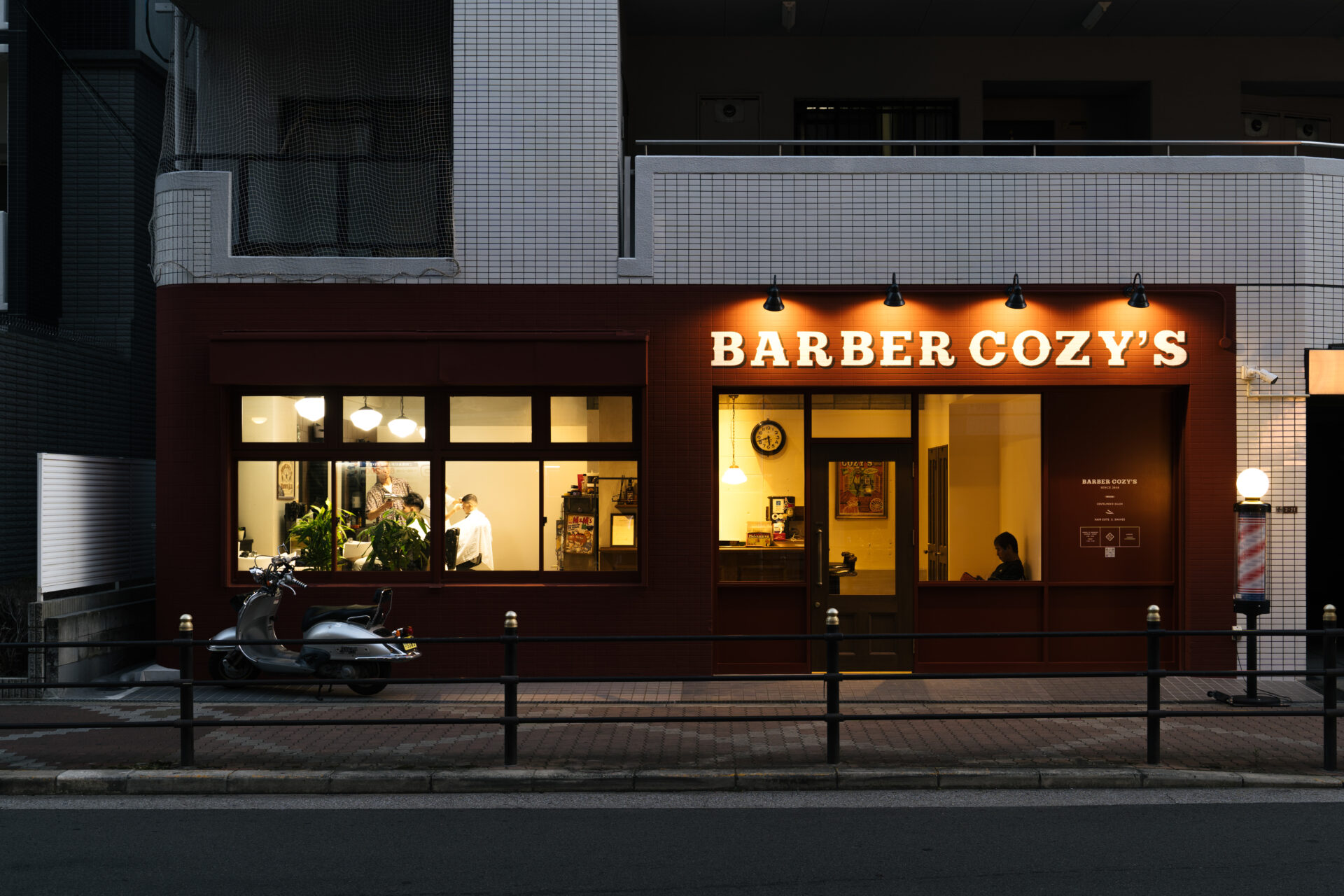 Barber cozy’s | 株式会社 TRANSFORM｜店舗内装・デザイン・設計施工